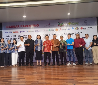 Home | PT Mahkota Group Tbk (MGRO)